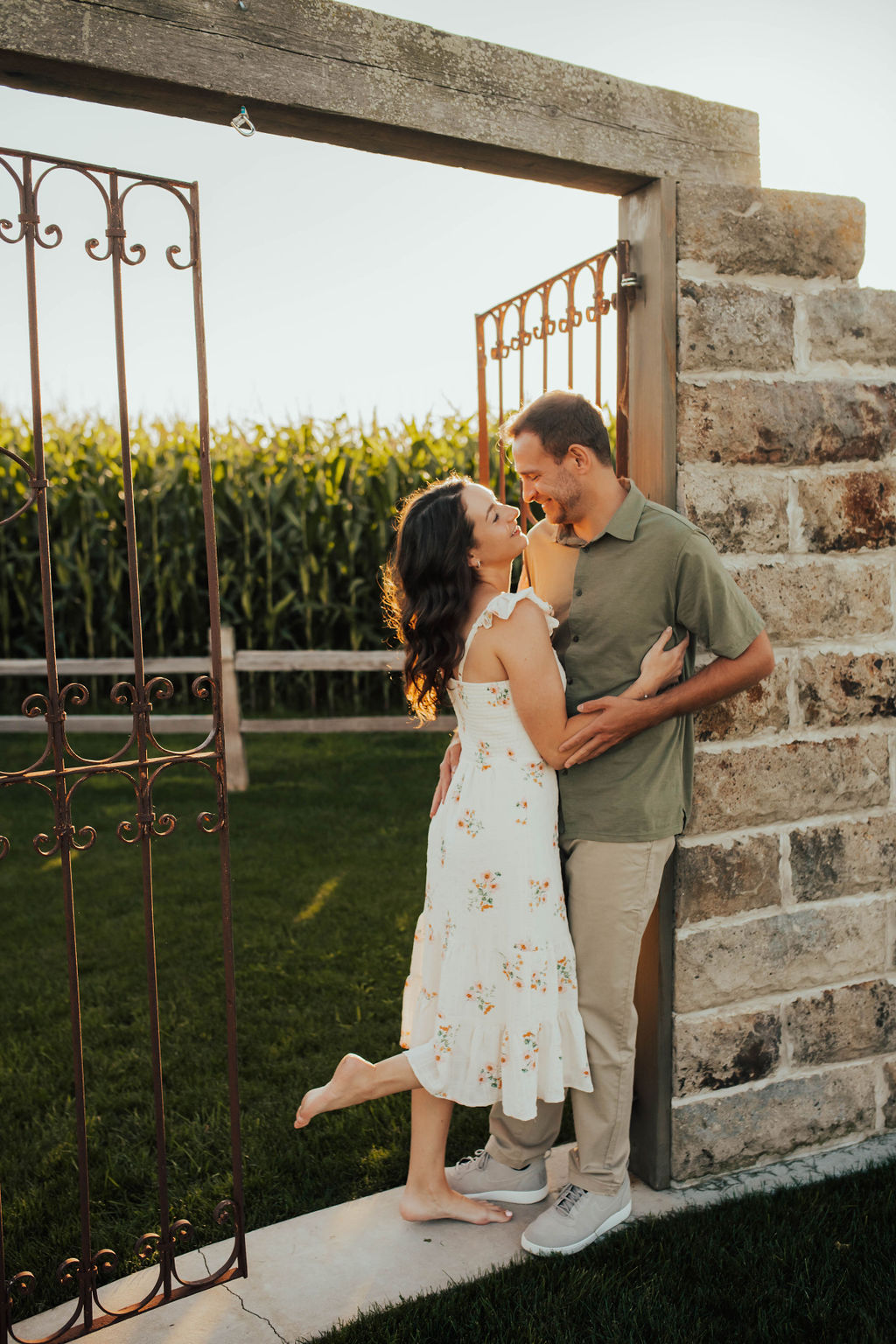 A West Michigan Engagement Session at Hilltop Memory Makers ...